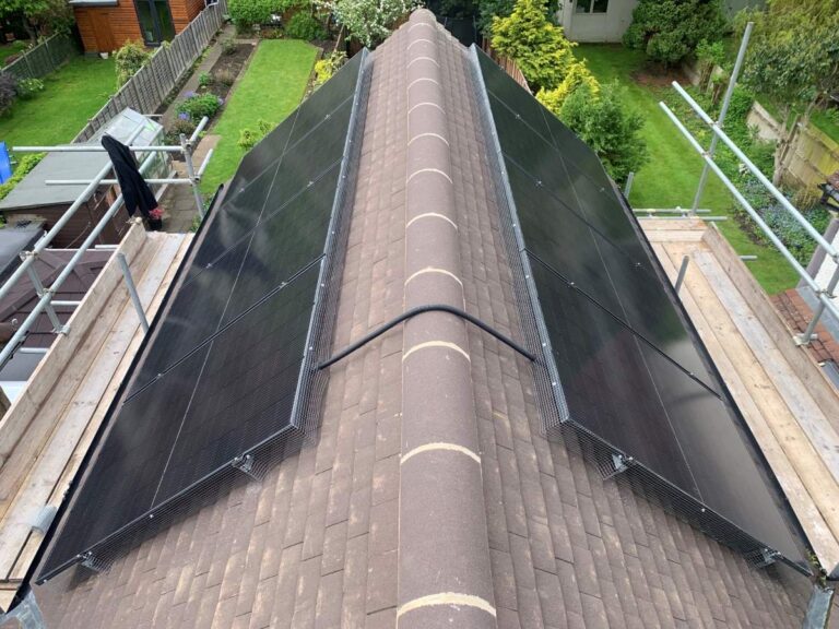 The best orientation and angle for solar panels - SolarTherm UK